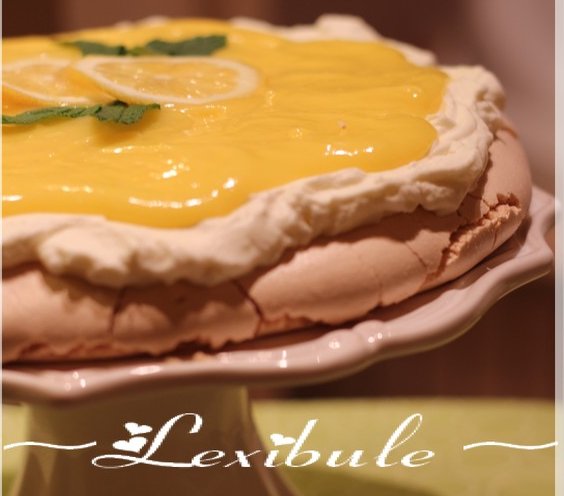 Pavlova et curd au citron - Recettes Québecoises